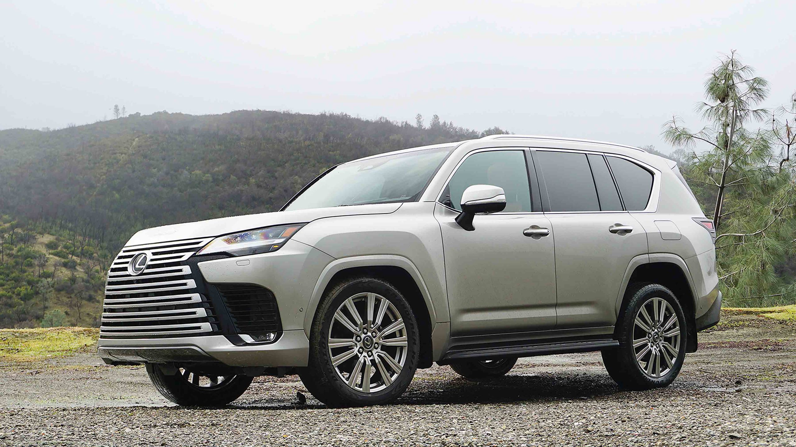 2025 LEXUS LX 700H—HYBRID SUV IS A POWERFUL STATEMENT - Drishti Magazine
